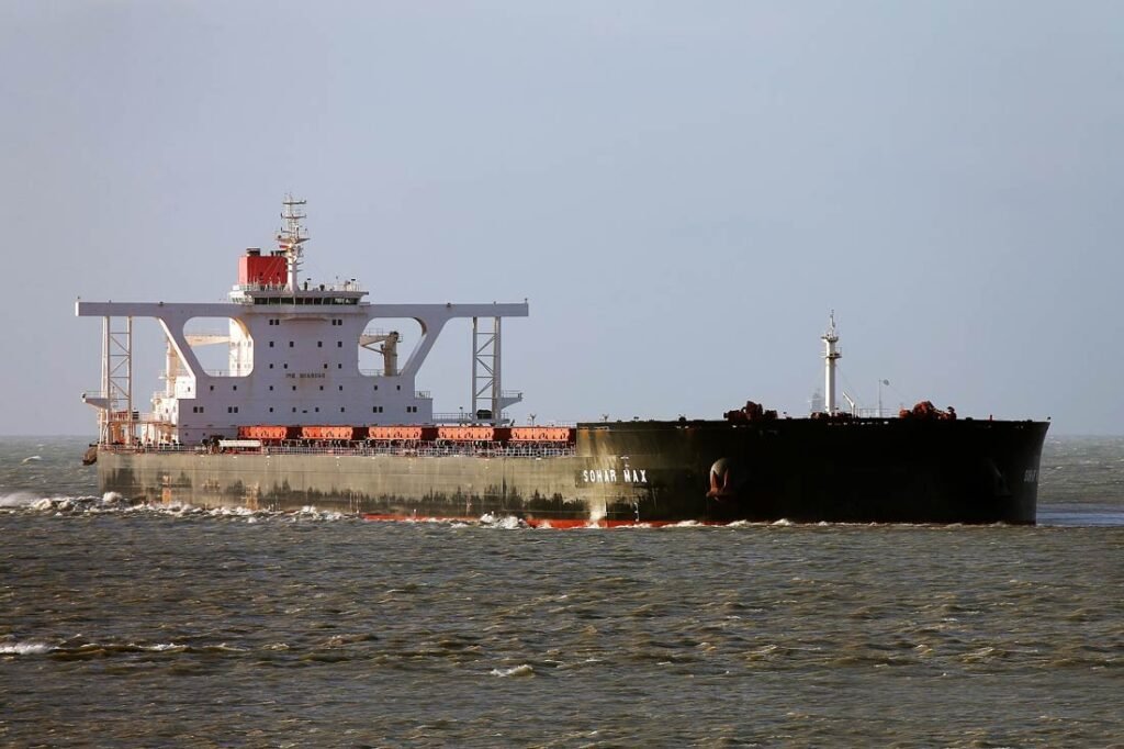 Vale adota energia eólica no maior navio mineraleiro do mundo - Revista ...